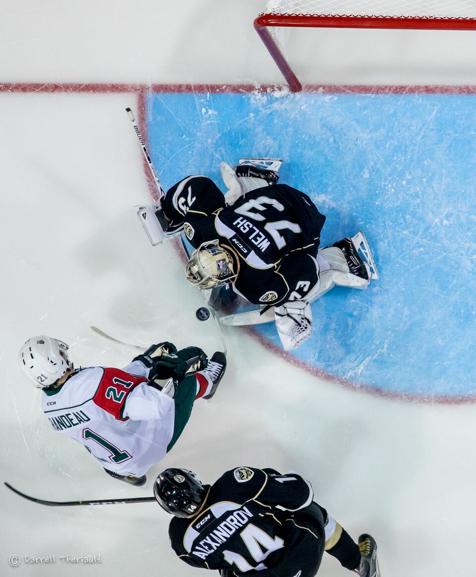 HIGHLIGHTS - Game 1 vs. Halifax Mooseheads - Charlottetown Islanders