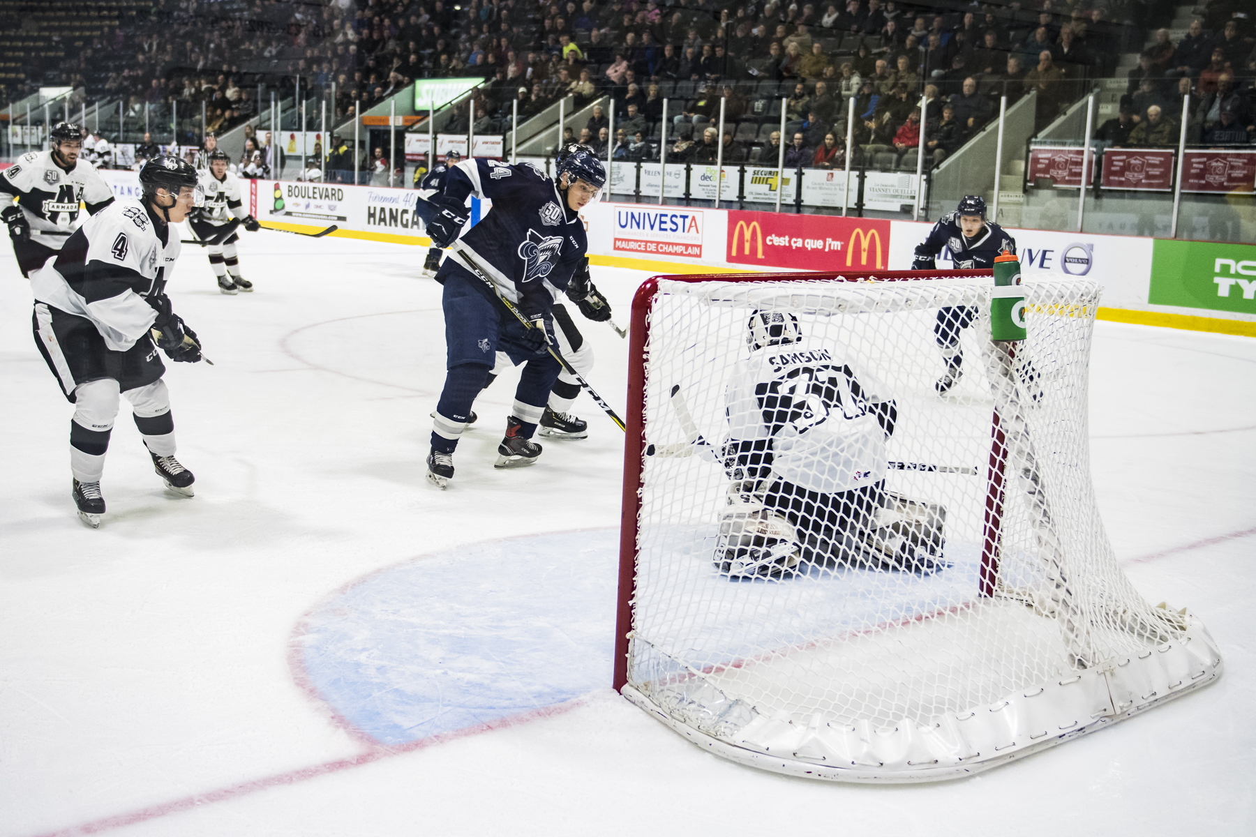 Victoire! Océanic (5) VS Armada (2) - L'Oceanic de Rimouski