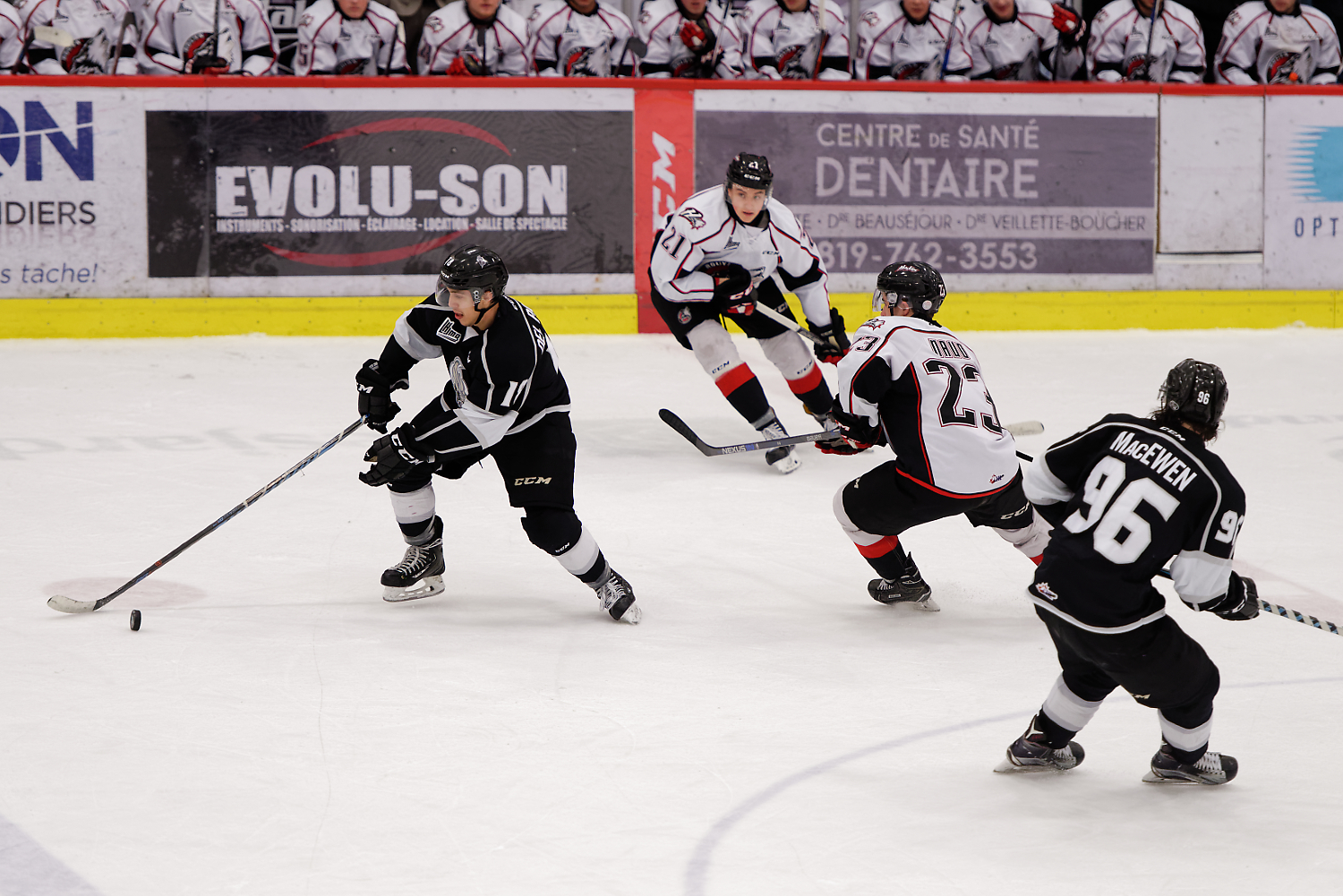 En images: 8 mars Huskies/Olympiques - Huskies de Rouyn-Noranda