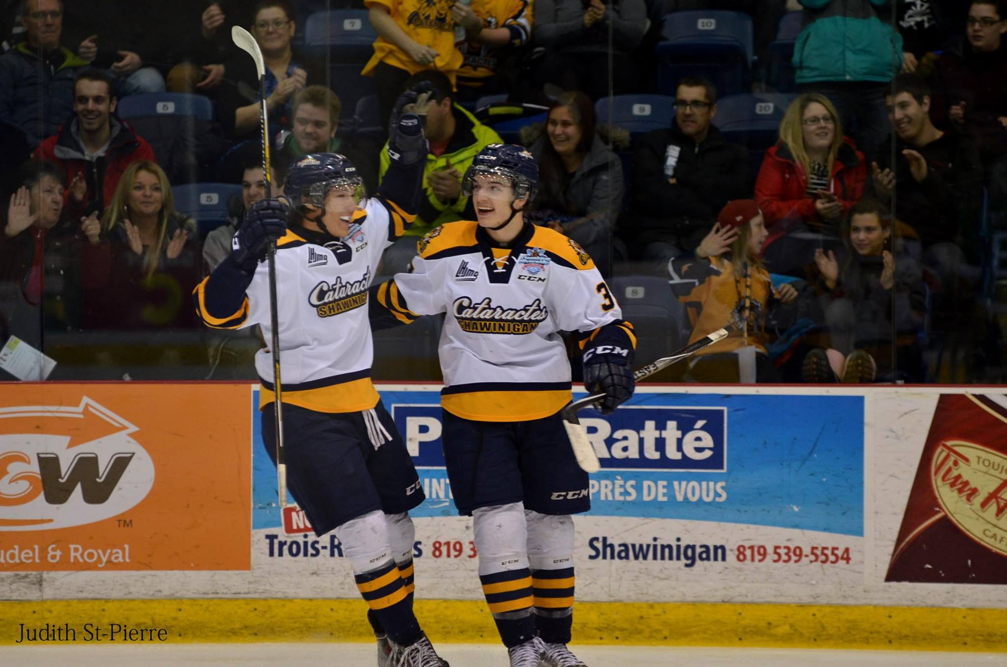 Une sixième victoire consécutive pour les Cataractes! - Cataractes de ...