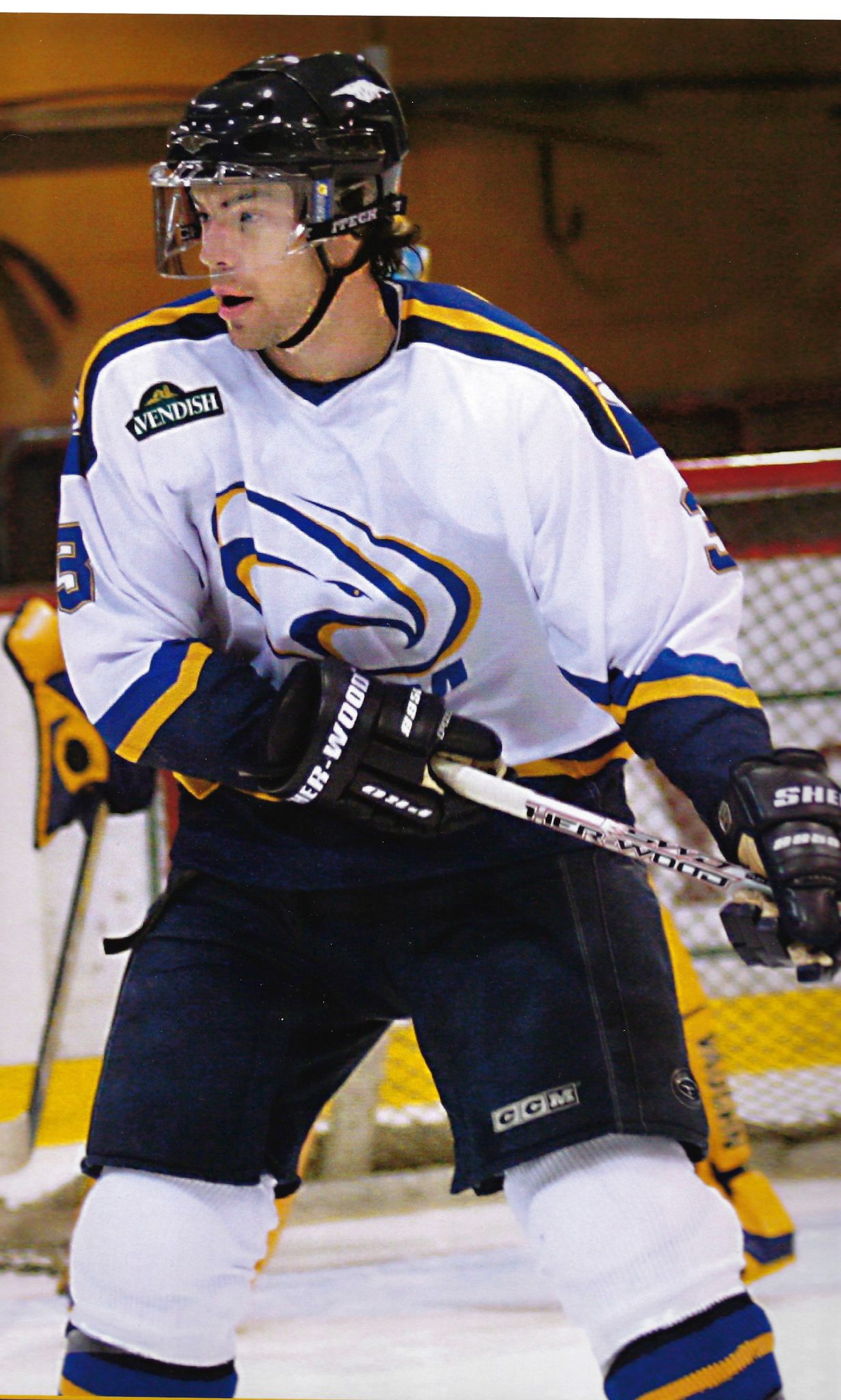 Our Alumni | Jules Melanson, from D-man to Doctor - LHJMQ