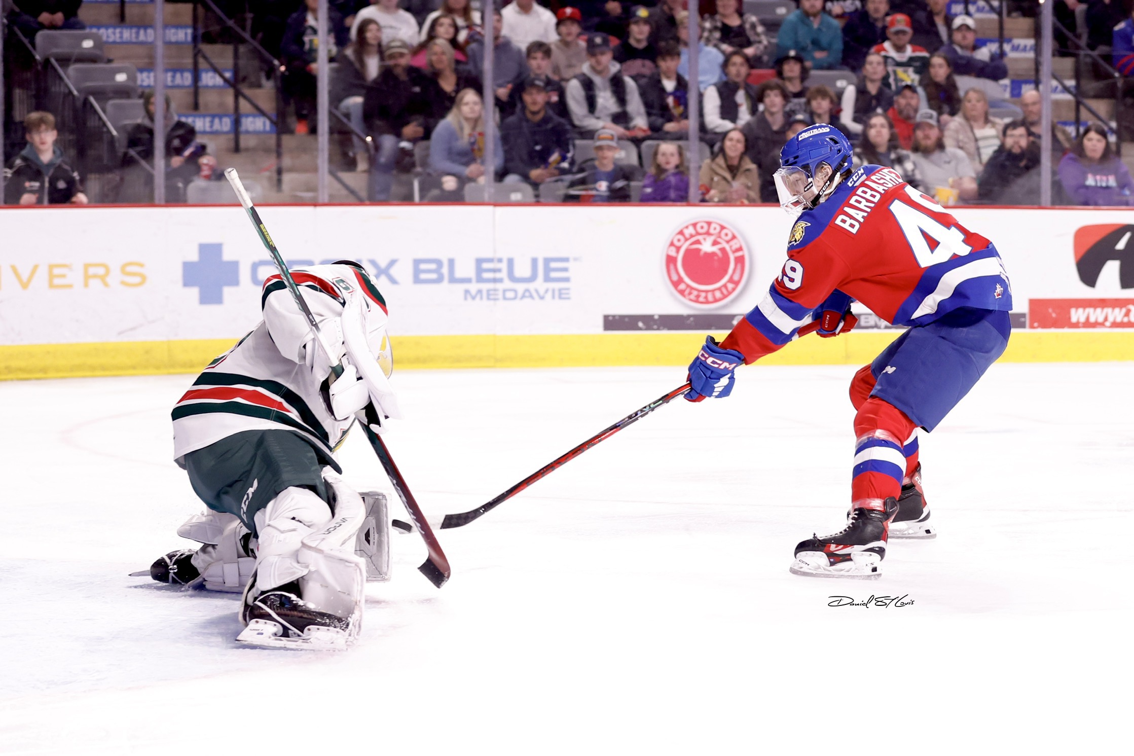 Apr. 19/23 - HAL (4) - MON (2) - Game 3 - CHL