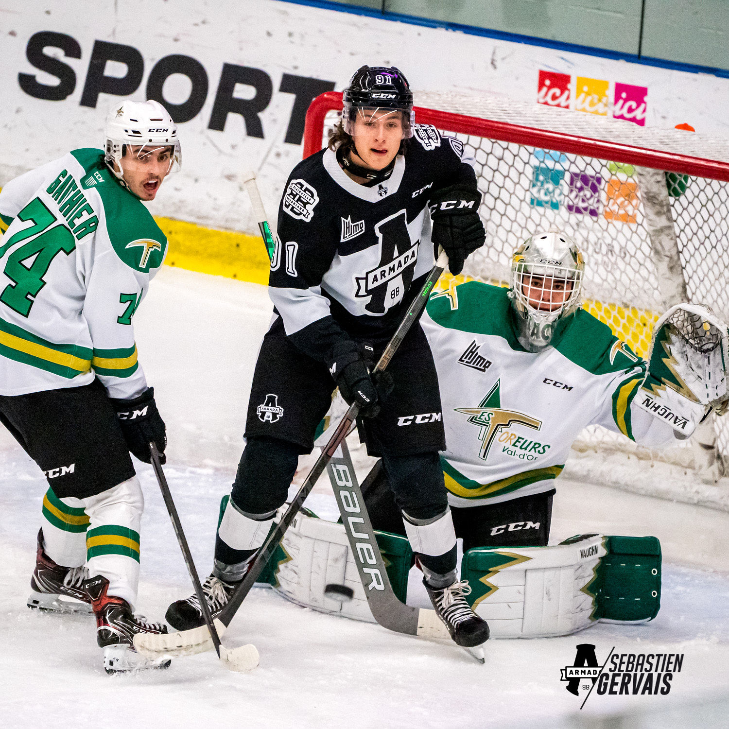 Alexis Bourque dans l'équipe Canada M17 blancs au Défi de la capitale - Armada BLB