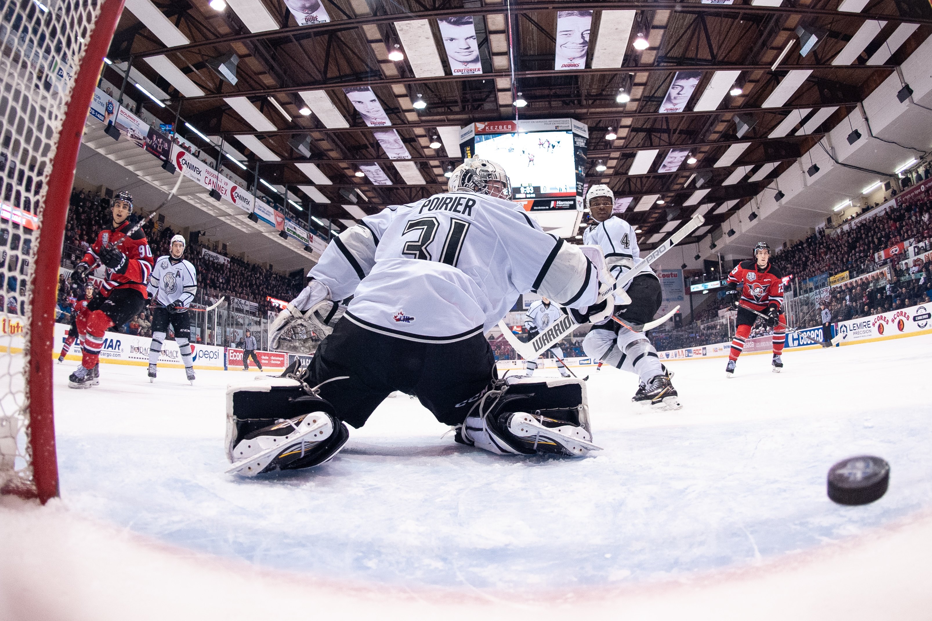 Voltigeurs - Olympiques : La première aux Rouges - Les Voltigeurs de ...