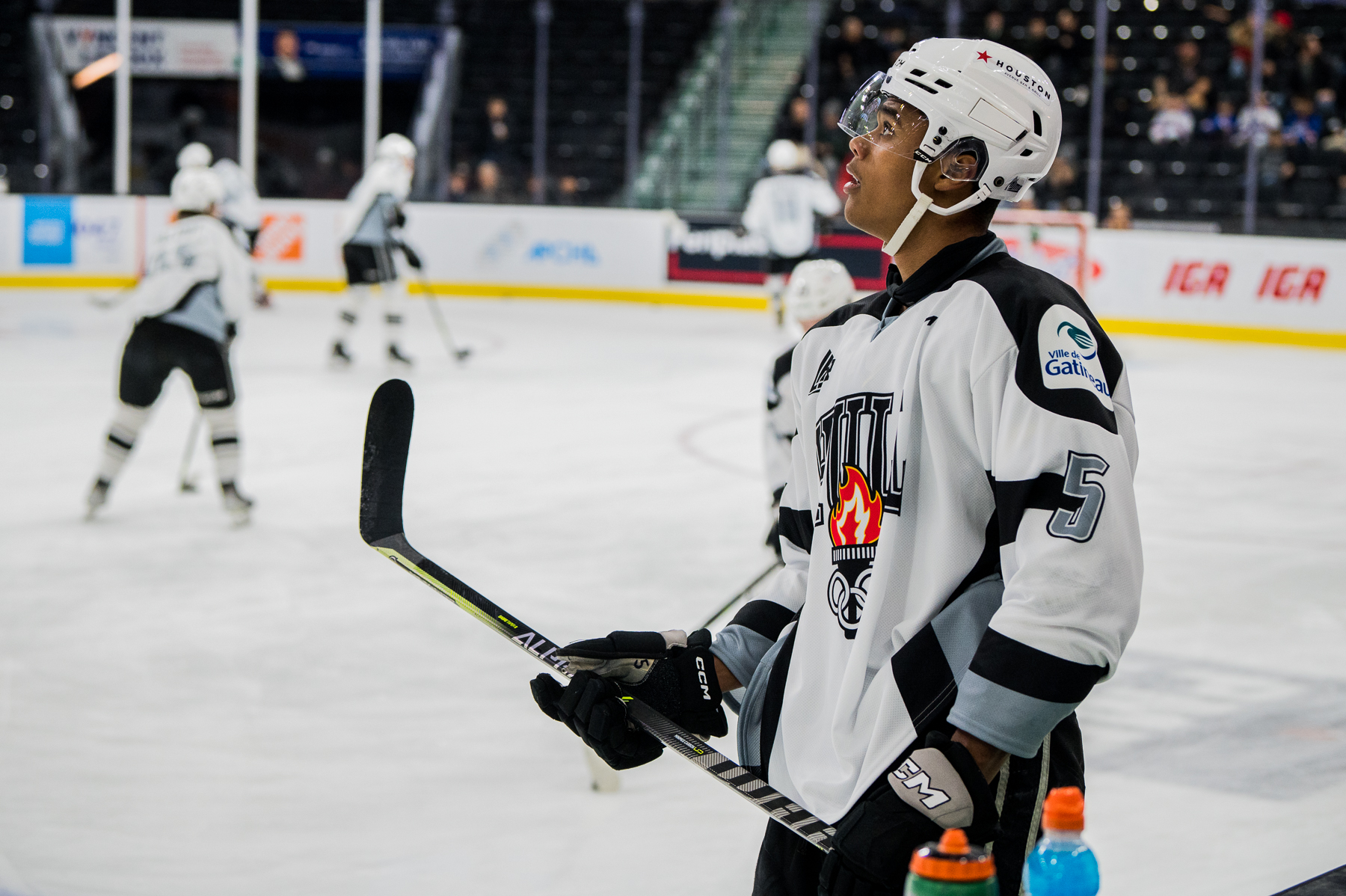 Saison terminée pour Noah Warren - Les Olympiques de Gatineau