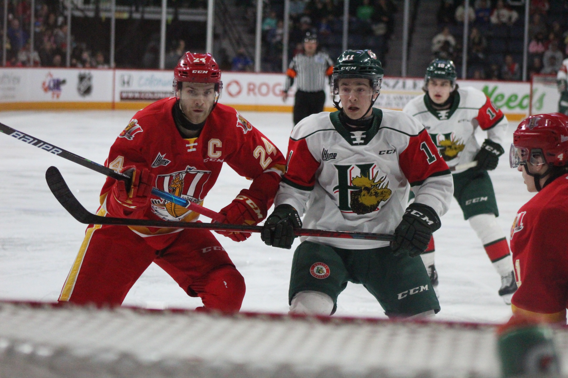 Winning Streak Continues with Dumais' 5-Point Game - Halifax Mooseheads
