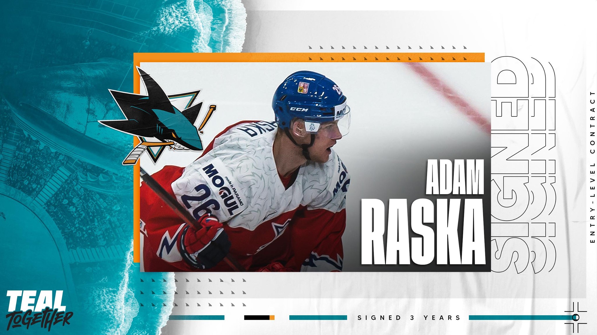 Adam Raska signe son premier contrat professionnel - L'Oceanic de Rimouski