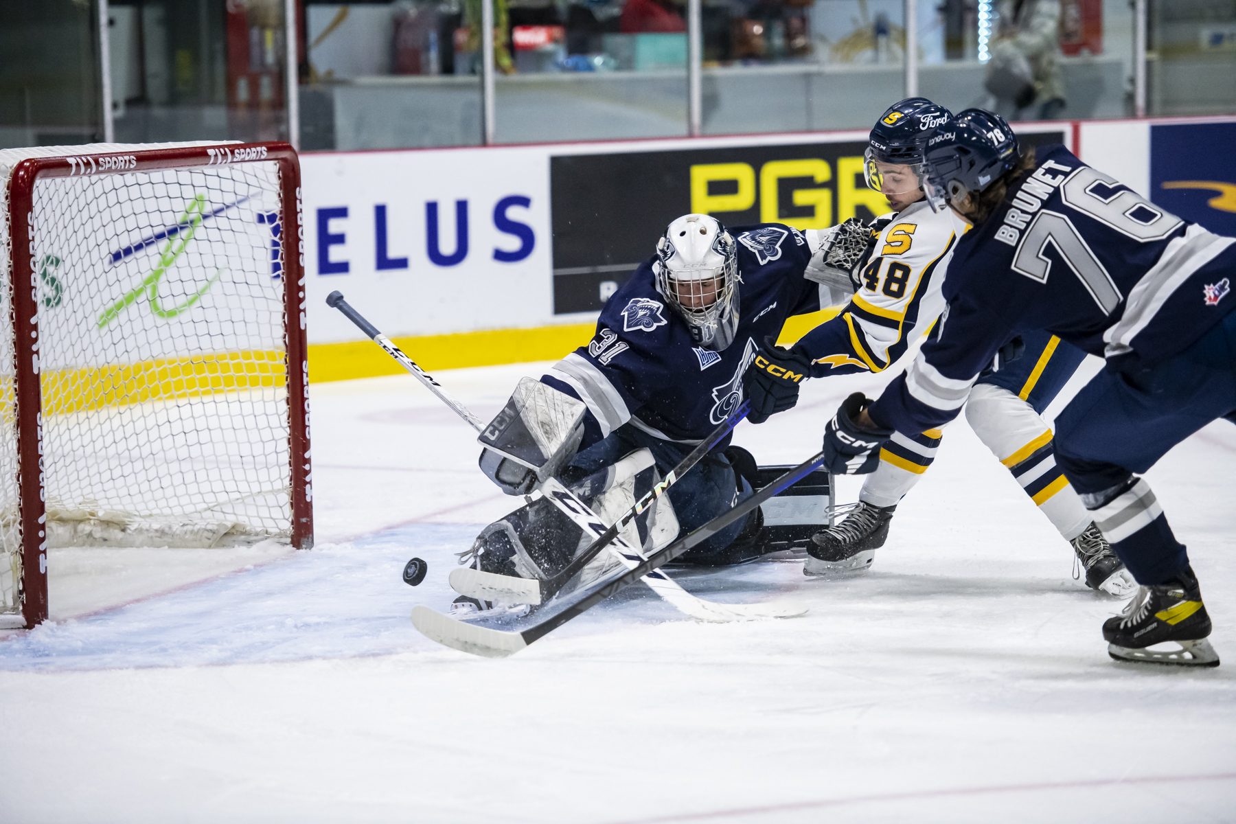 Victoire! Océanic (5) vs Cataractes (2) - L'Oceanic de Rimouski