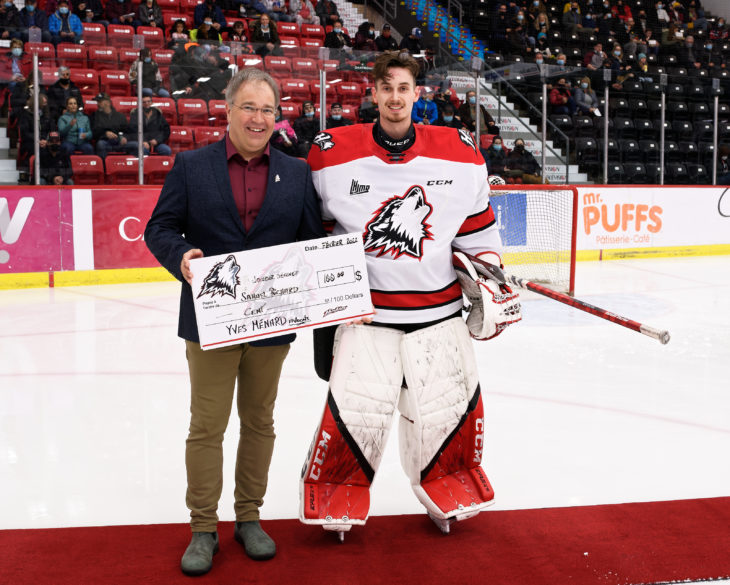 Samuel Richard est nommé Joueur défensif du mois de février. - Huskies ...
